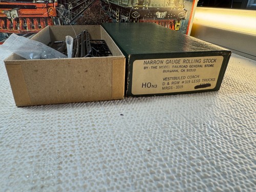 🚂 HOn3 THE MODEL R.R. GENERAL STORE -VESTIBULED COACH KIT -INCOMPLETE 💥WH502 | eBay