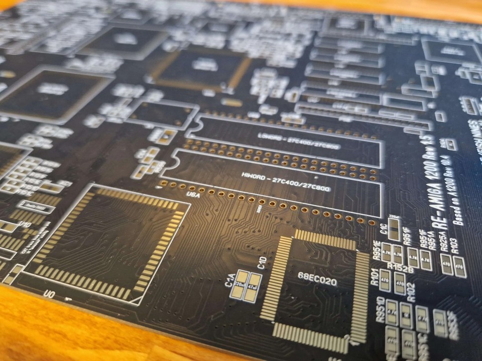 Re-Amiga 1200 PCB and Mouse Board in ENIG Black Latest Version 1.5 ...