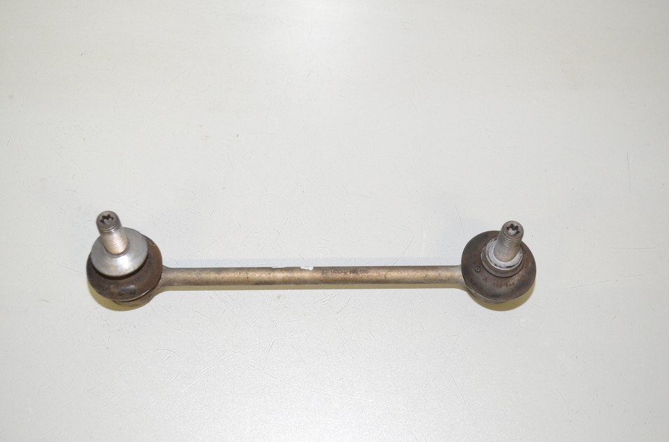 BMW F11 520D F07 Support De Balancement Arrière 6786429 33556786429 | eBay