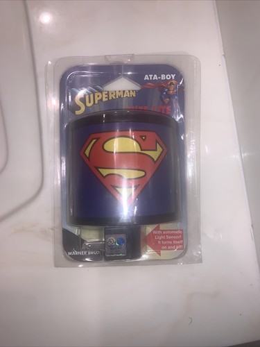 DC Comics Superman Chest Logo Swivel Night Light 120 Volt C7 Bulb, NEW ...