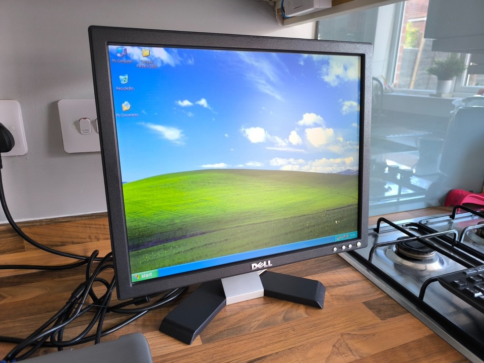 Retro Dell LCD Square Monitor E176FPf VGA 17" PC Monitor | eBay UK