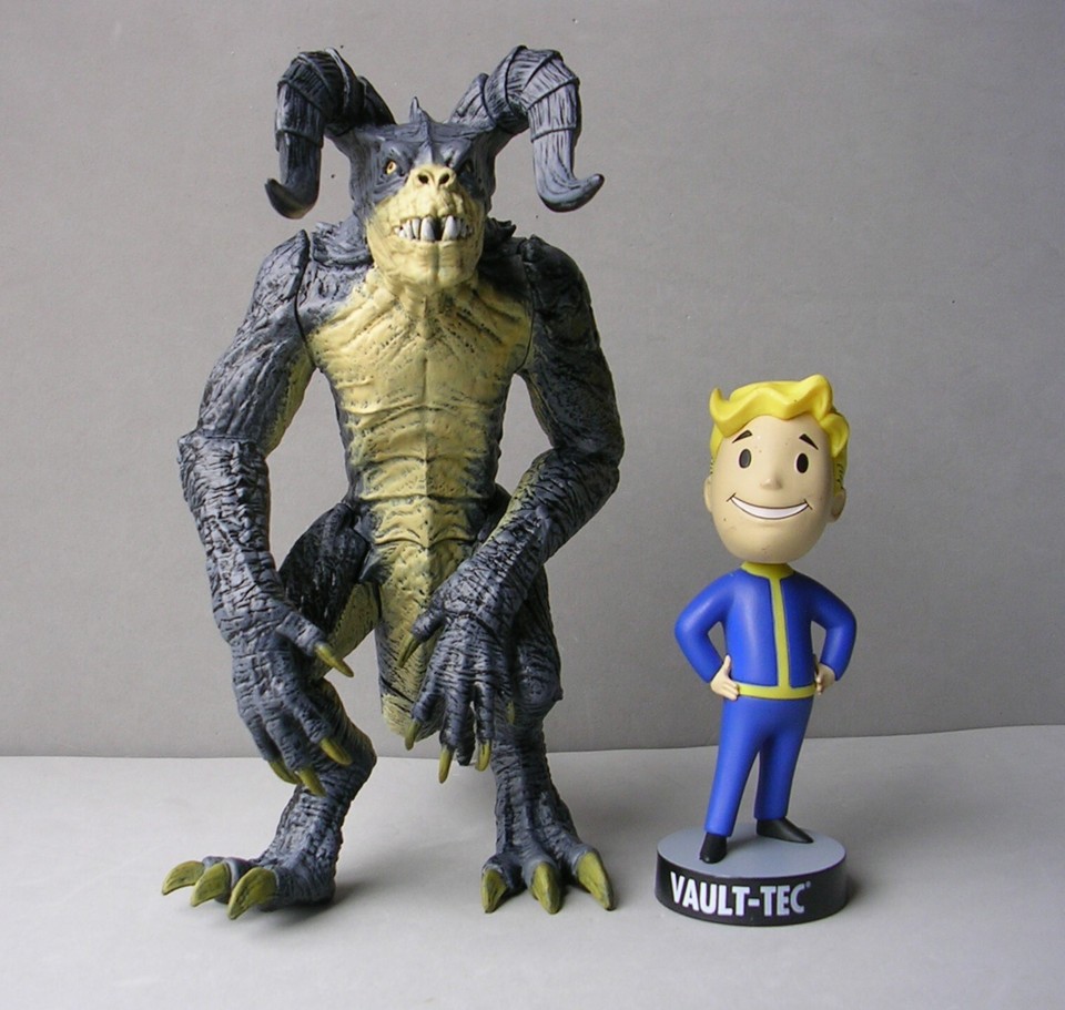 Fallout DEATHCLAW Build-a-Figure COMPLETE CUSTOM PAINTED - READ Leg Mod ...