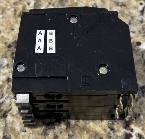 SQUARE D QO320 TYPE QO 3-P 20A 240V CIRCUIT BREAKER. THREE PHASE ...