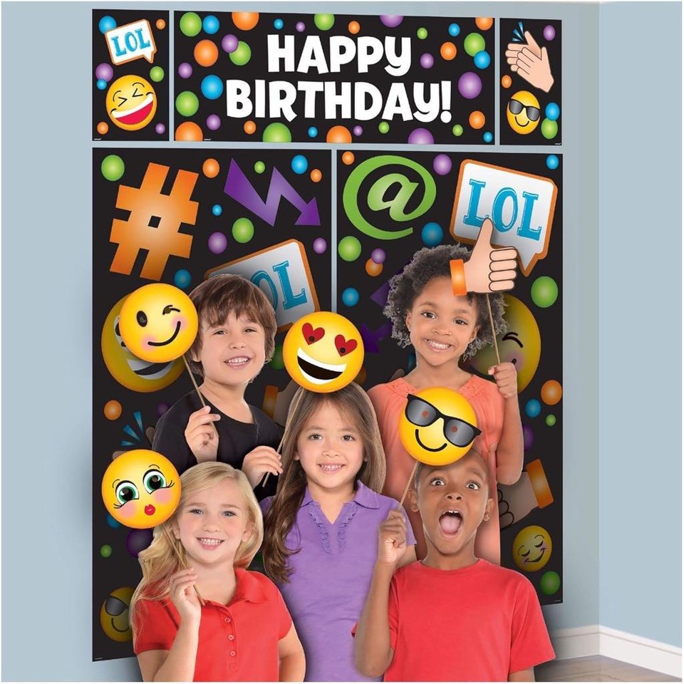 LOL Emoji Scene Setters with Photo Props Birthday Party Supplies ...