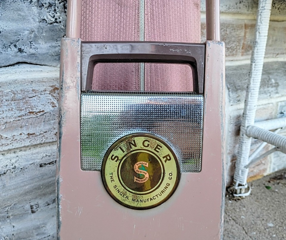 Vintage 1950s Pink Singer S-4 Upright Bag Vacuum Cleaner, Complete ...