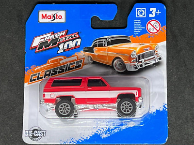 Maisto FRESH METAL 100 Collection Classics 1979 Red Chevrolet K5 Blazer ...