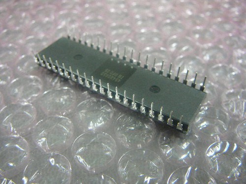 INTEL P8031 P8031AH Microcontroller IC 3.5MHz ~ 12MHz HMOS II 40-Pin ...