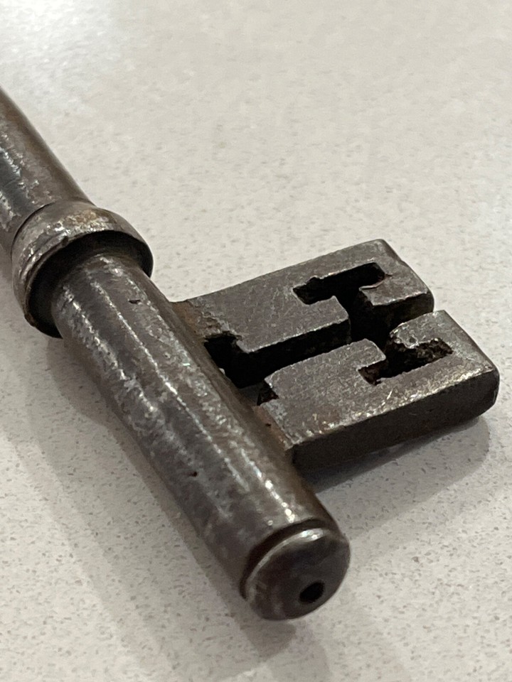 Large Antique Original Iron Architectural Skeleton Key 11cm 082224@ | eBay