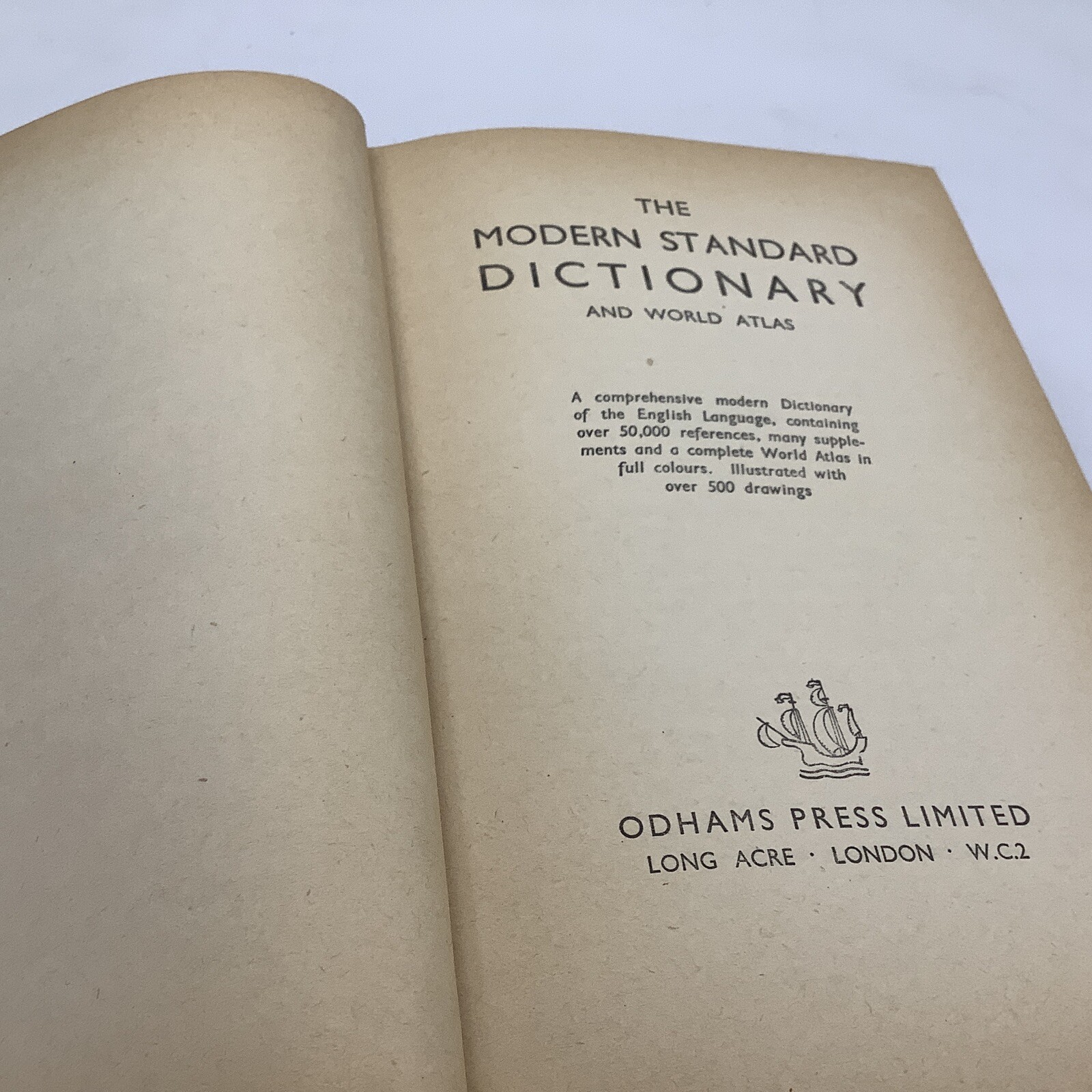 The Modern Standard Dictionary and World Atlas, Odhams Press Hardback ...