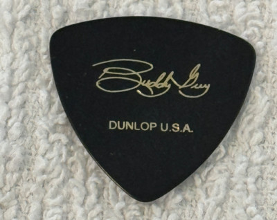 BUDDY GUY SIGNATURE GUITAR PICK STAGE CONCERT PLECTRUM RARE BUDDY'S ...