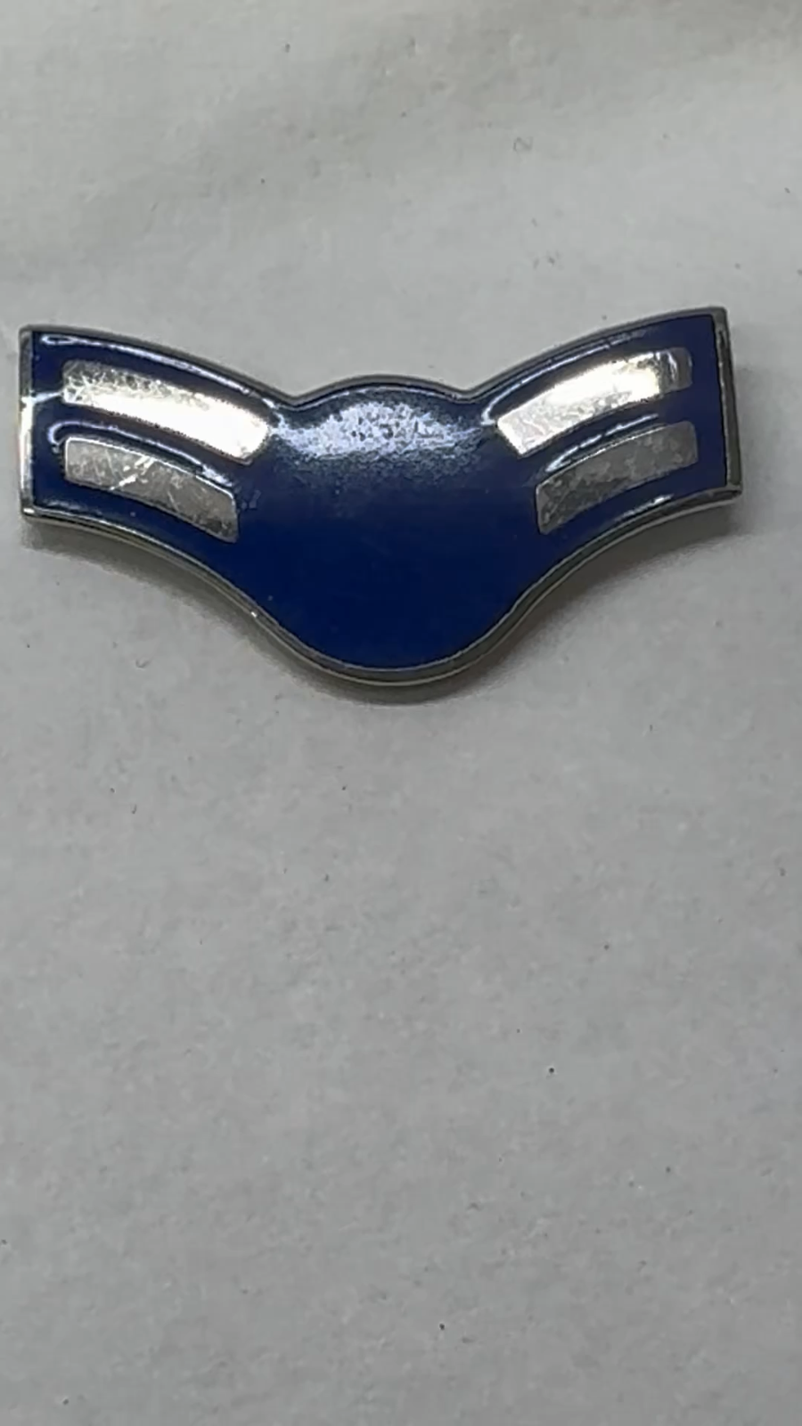 USAF Airman 2nd Class (1976 - 1991) Pin / Rank Insignia A60 | eBay