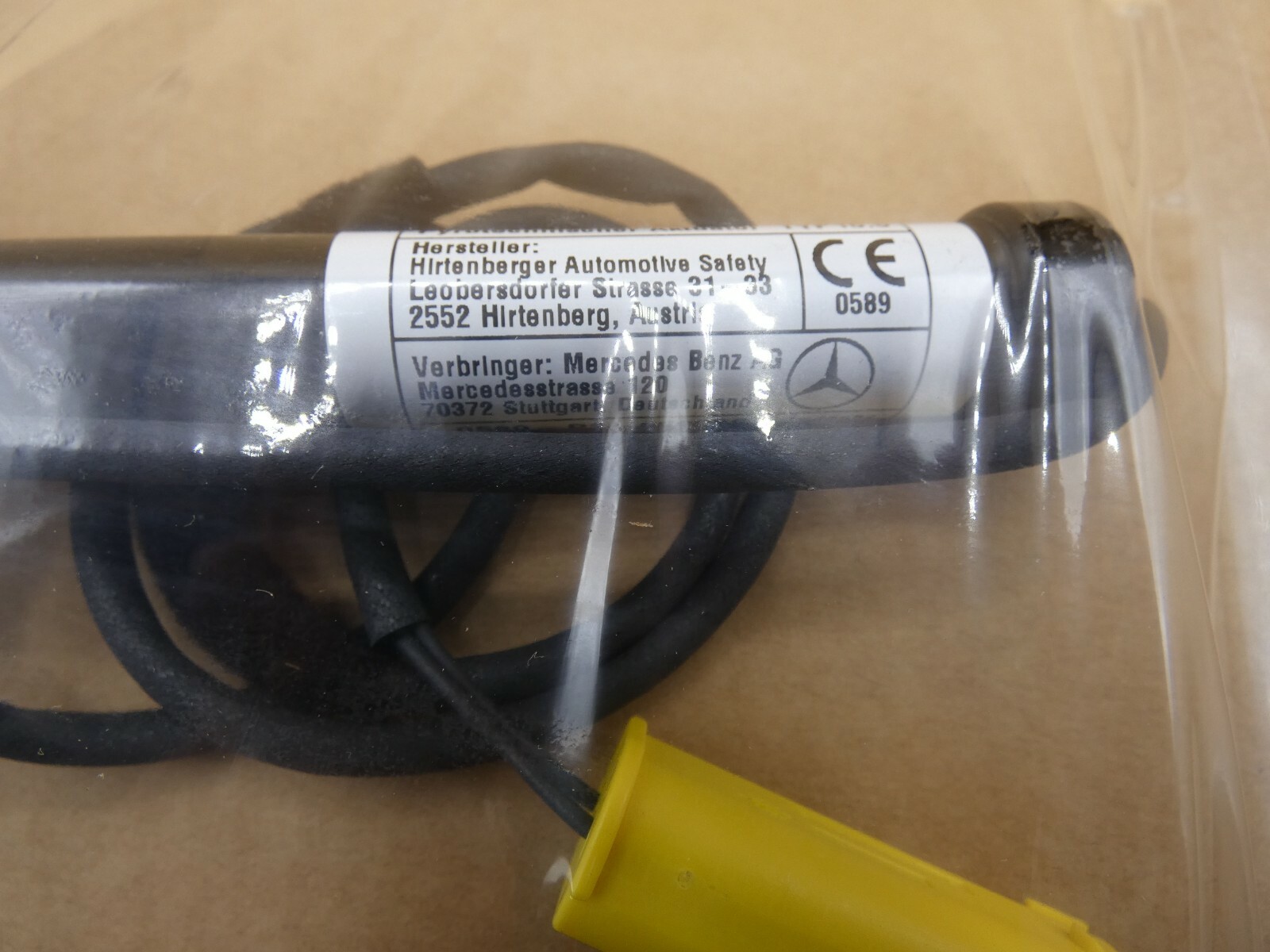 Aktuator Motorhaube. CLA W117, GLA W156, A-Klasse W176 A1179061000 ...