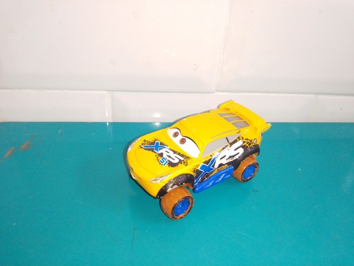 BAC9 voiture métal Mattel Cars Disney Pixar XRS Xtreme Mud Racing cruz ...