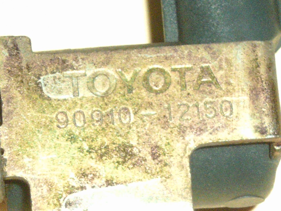 1994-04 Toyota Camry Lexus Genuine Vacuum Switch Valve VSV 90910-12150 ...