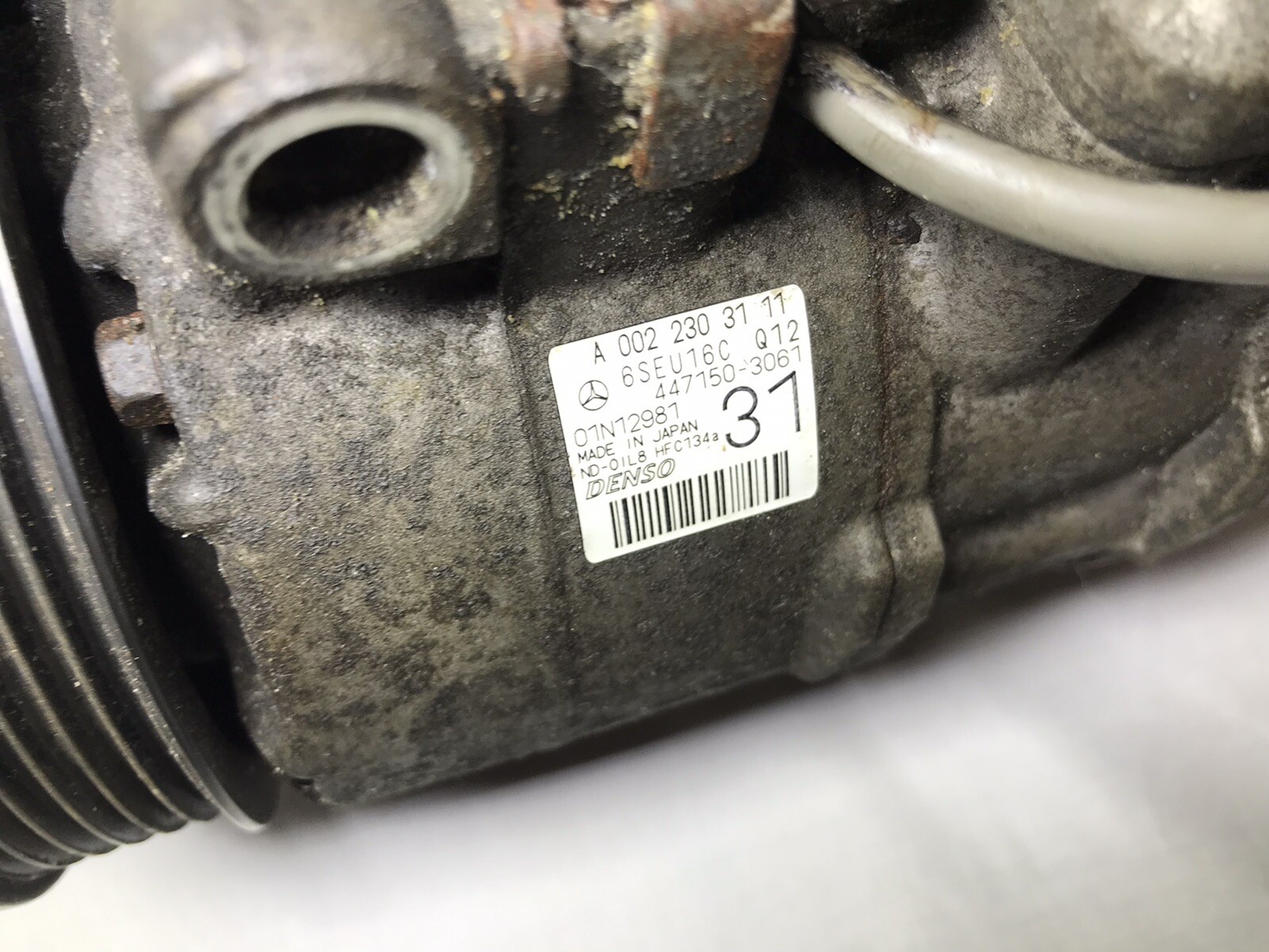 08-12 MERCEDES W204 C300 A/C AIR CONDITIONING COMPRESSOR A0022303111 ...