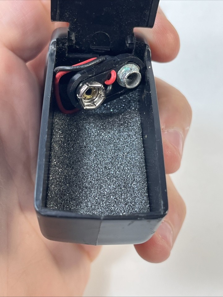 EBow Hand-Held Electronic Bow For Guitar used working black white ...