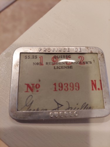 Antique 1952 Quebec Non-Resident Fishing Anglers License Badge Pin Back ...