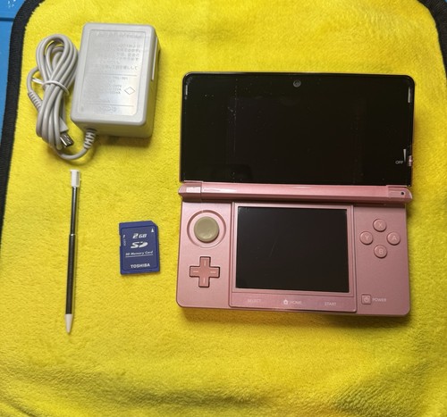 Nintendo 3DS Pink W/ 2GBSD, Charger, Stylus | eBay