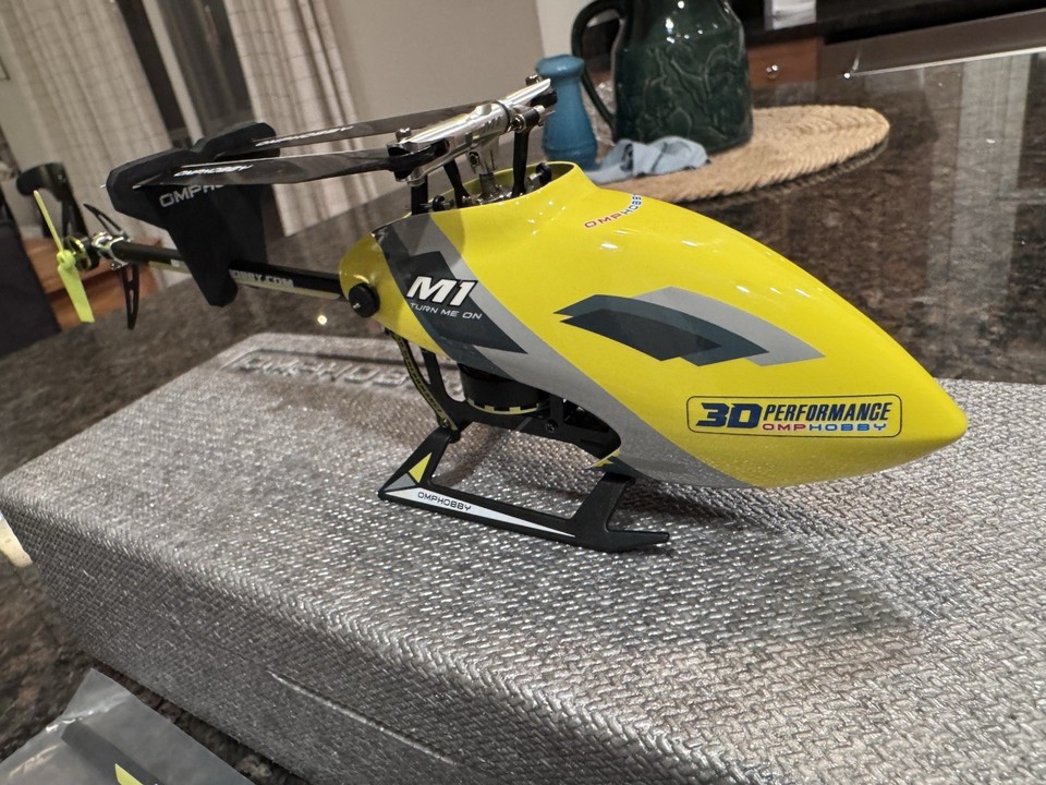 OMP M1 EVO RC Helicopter 5 Batteries Spektrum Rx Many Spare Parts ...