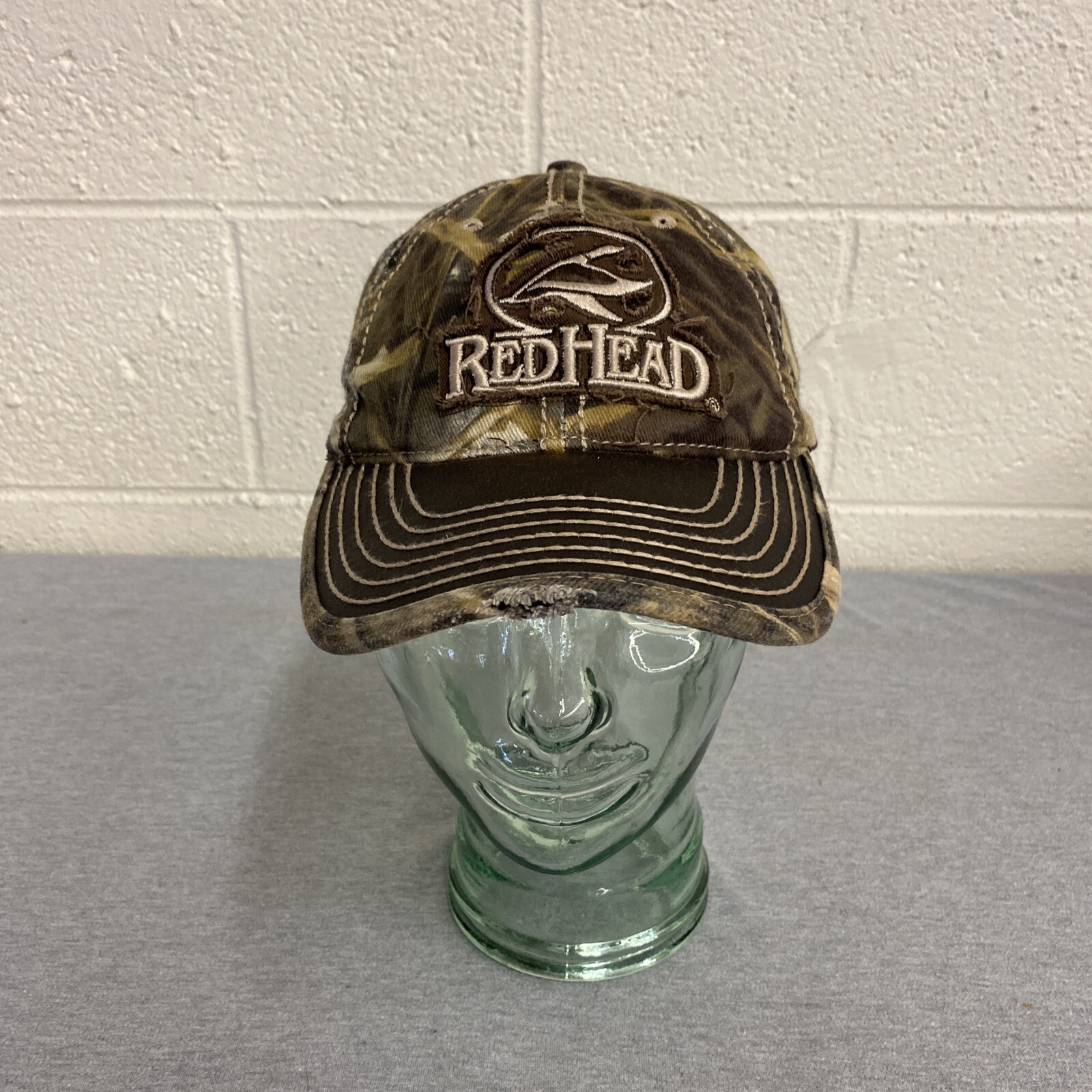 RedHead Camo Distressed Baseball Cap - Gem