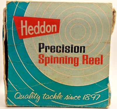 Spinning Reels - Vintage Daisy