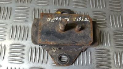 1236154121 12361-54121 Engine Mounting and Transmission Mount (En ...