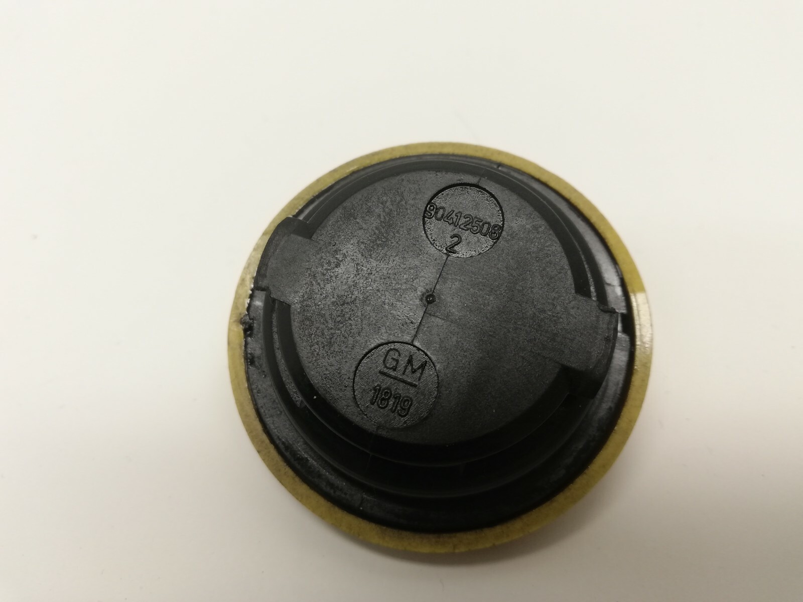 Opel Astra G - Ölverschlusskappe Öldeckel Ölkappe Ölverschluß 90412508 ...