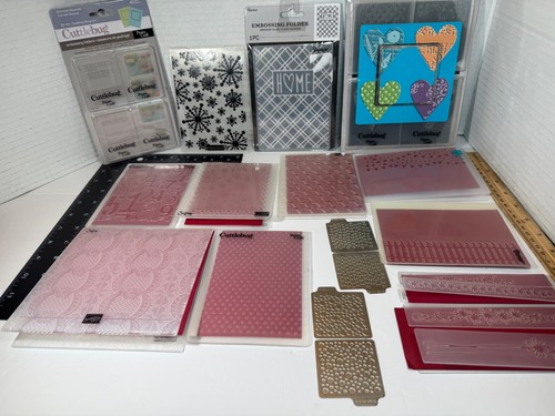 LOT OF 23 EMBOSSING FOLDERS - STAMPIN' UP, CUTTLEBUG, DARICE, HALLMARK ...