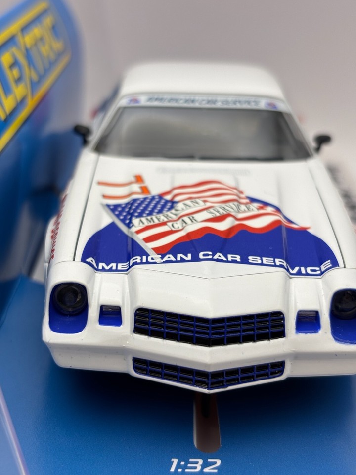 SCALEXTRIC ‘AMERICAN CAR’ CHEVROLET CAMARO Z28 DPR W/ LIGHTS 1/32 SLOT ...