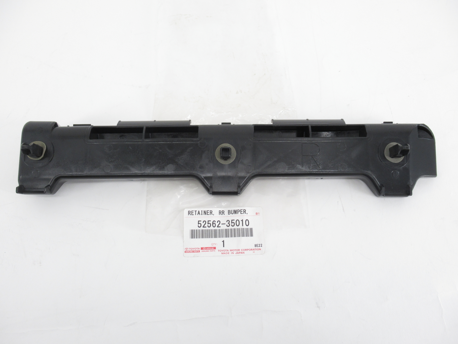 Genuine OEM Toyota 52562-35010 RH Rear Bumper Upper Retainer 03-05 ...