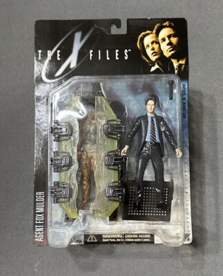 Agent Fox Mulder The X Files Series 1 Action Figure #16100 - McFarlane ...