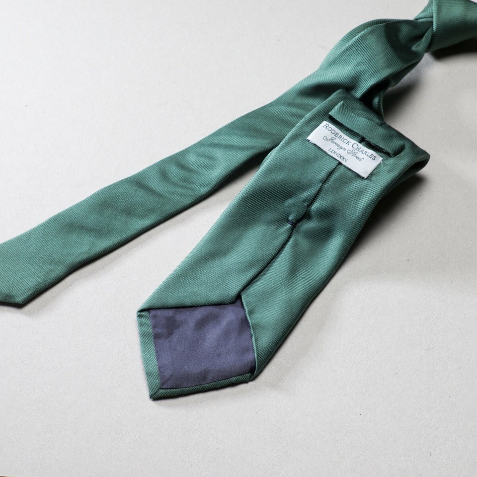 RODERICK CHARLES Silk Tie Solid Green Twill Menswear Classic | eBay