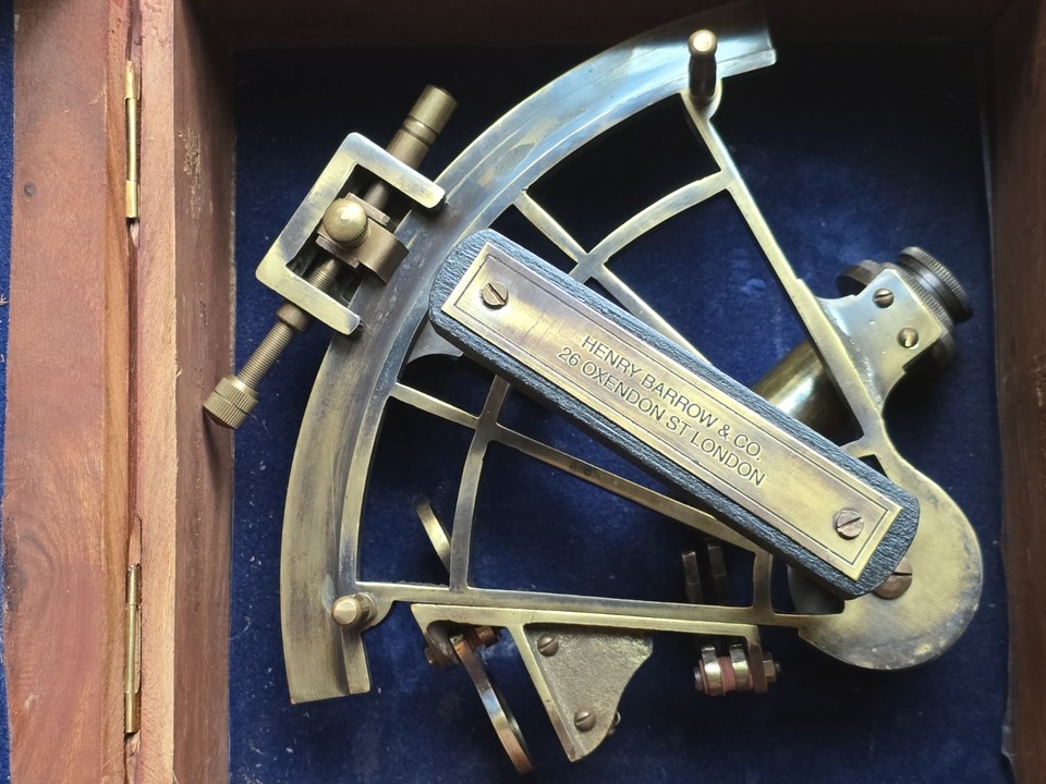 Henry Barrow & Co. London Brass Ship Sextant Hardwood | eBay