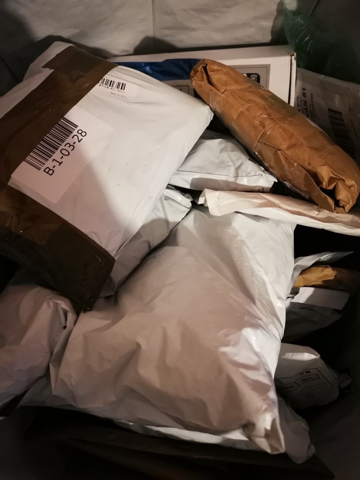 Genuine Job Lot Unclaimed Undelivered Parcels Liquidation Stock ...
