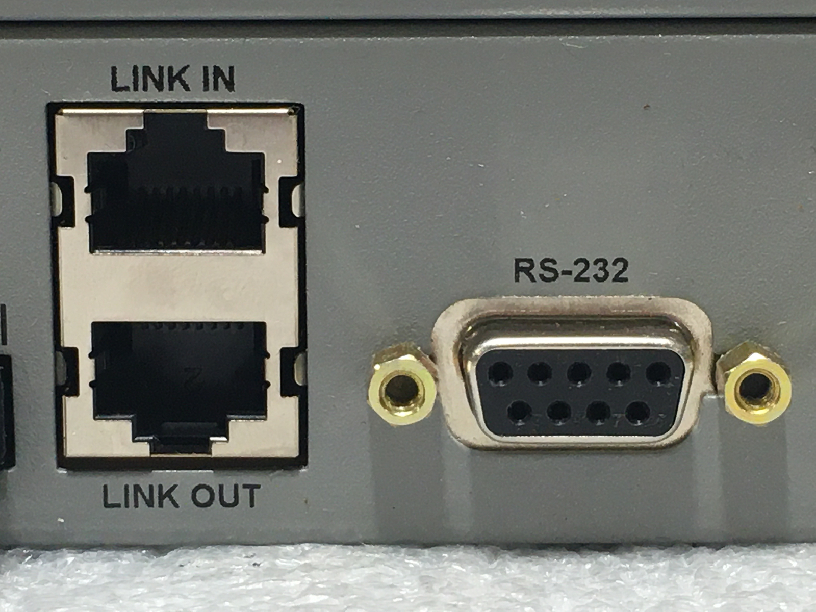 ClearOne Converge Pro 840t Digital Matrix Conference Mixer 910-151-840 ...