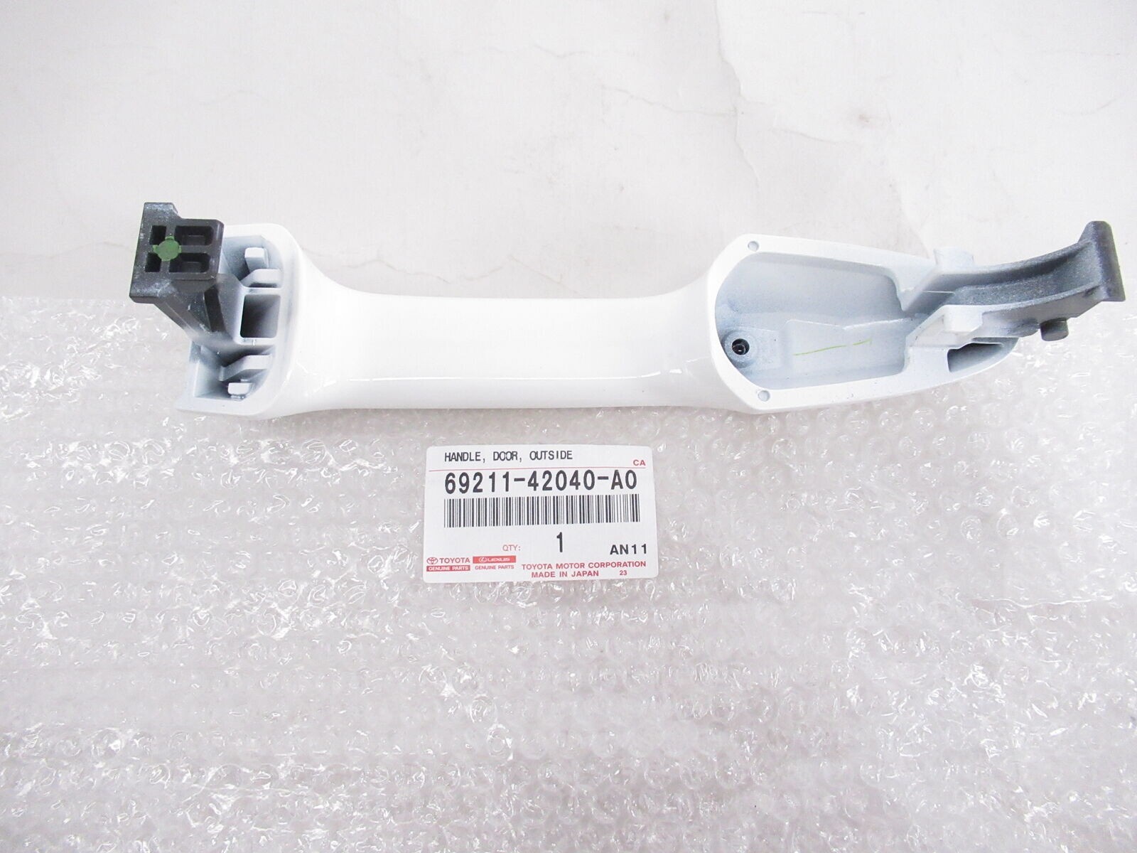 GENUINE TOYOTA RAV4 2013-2018 HANDLE DOOR OEM 69211-42040-A0 ...