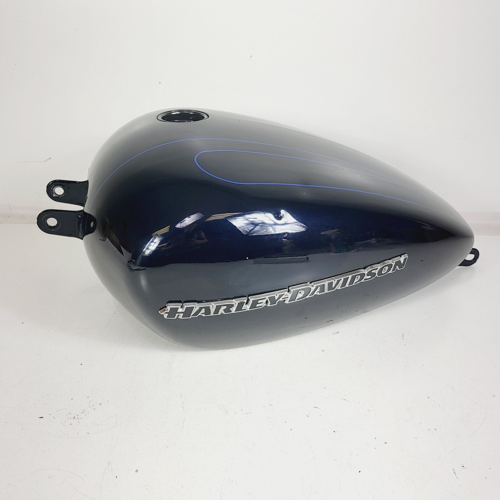 Harley-Davidson Softail FXBB Fuel Tank 61000673 for sale online | eBay