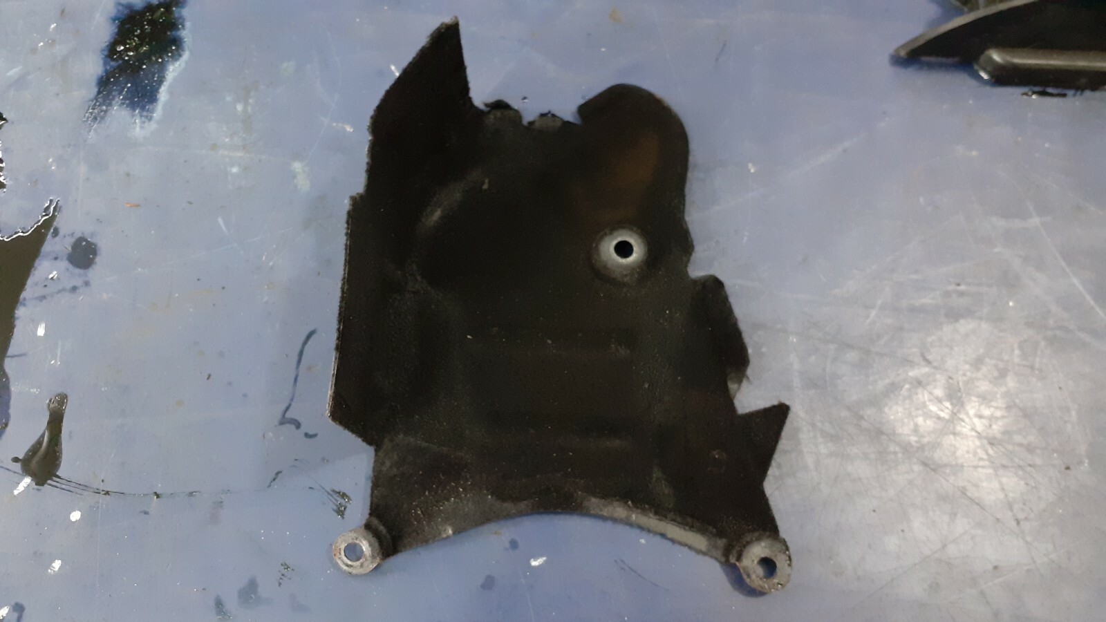 2007 SEAT LEON 2.0 TDI DIESEL VW BKD ENGINE TIMING CAM BELT LOWER COVER ...