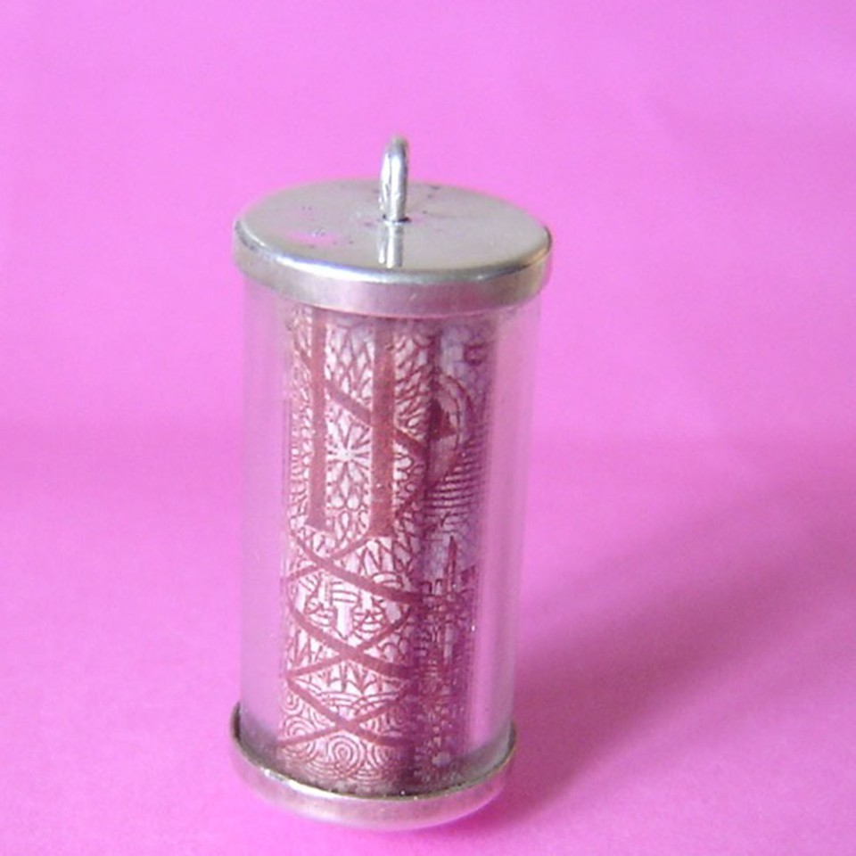 VINTAGE SILVER BRITISH TEN SHILLING NOTE IN CYLINDER CHARM | eBay