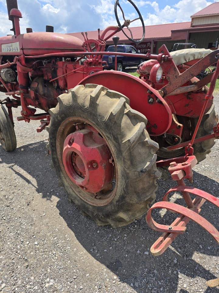 Farmall 100 Offset Tractor W/ IH 144 Cultivators | eBay