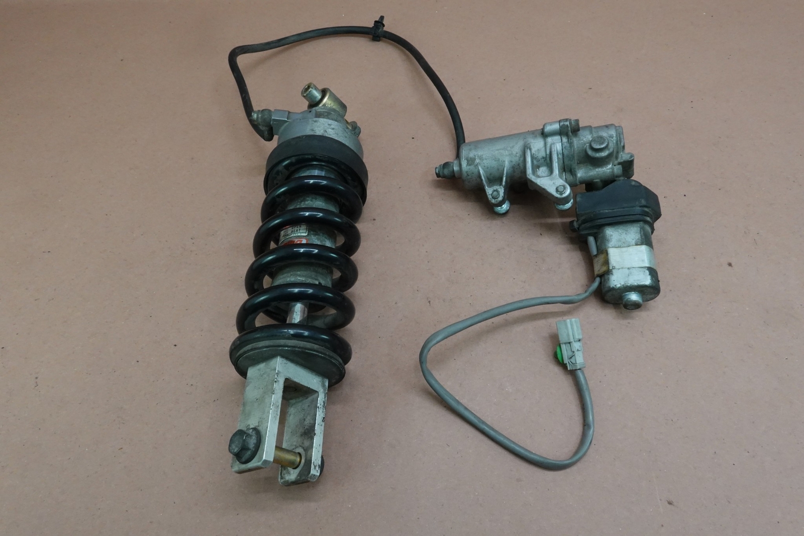 2001-2010 Honda Gold Wing GoldWing GL1800 Rear Shock Spring Suspension | OE