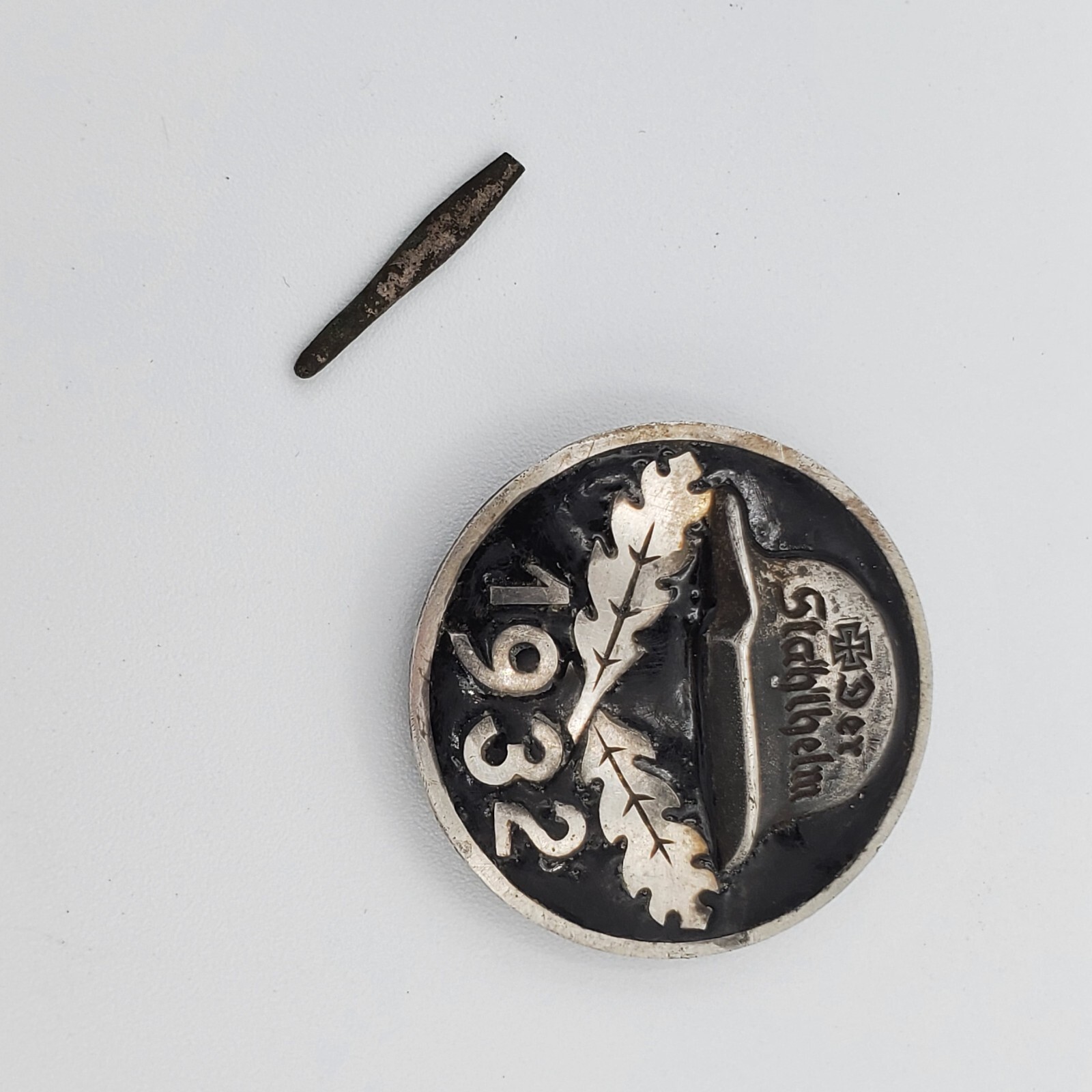 WW2 German Era Der Stahlhelm badge Veteran Organization Membership Pin ...