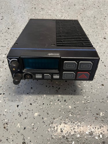 M/A-COM Macom M7100 Mobile Radio MAHG-S8MXX 800 MHz 10-35 Watts | eBay