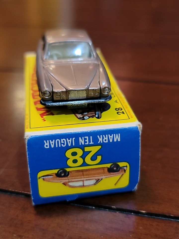 VINTAGE MATCHBOX LESNEY No.28c JAGUAR MK.10 IN ORIGINAL BOX ISSUED 1964 ...