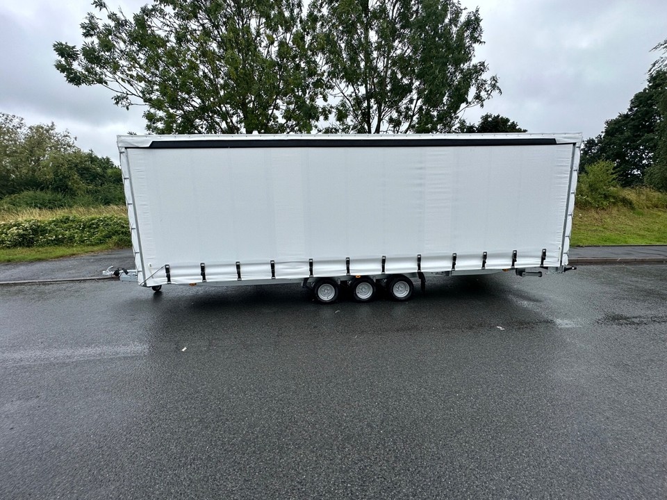 BOX TRAILER FLATBED CURTAIN SIDE TRAILER 23FT X 8FT 3500KG TRIPLE AXLE ...