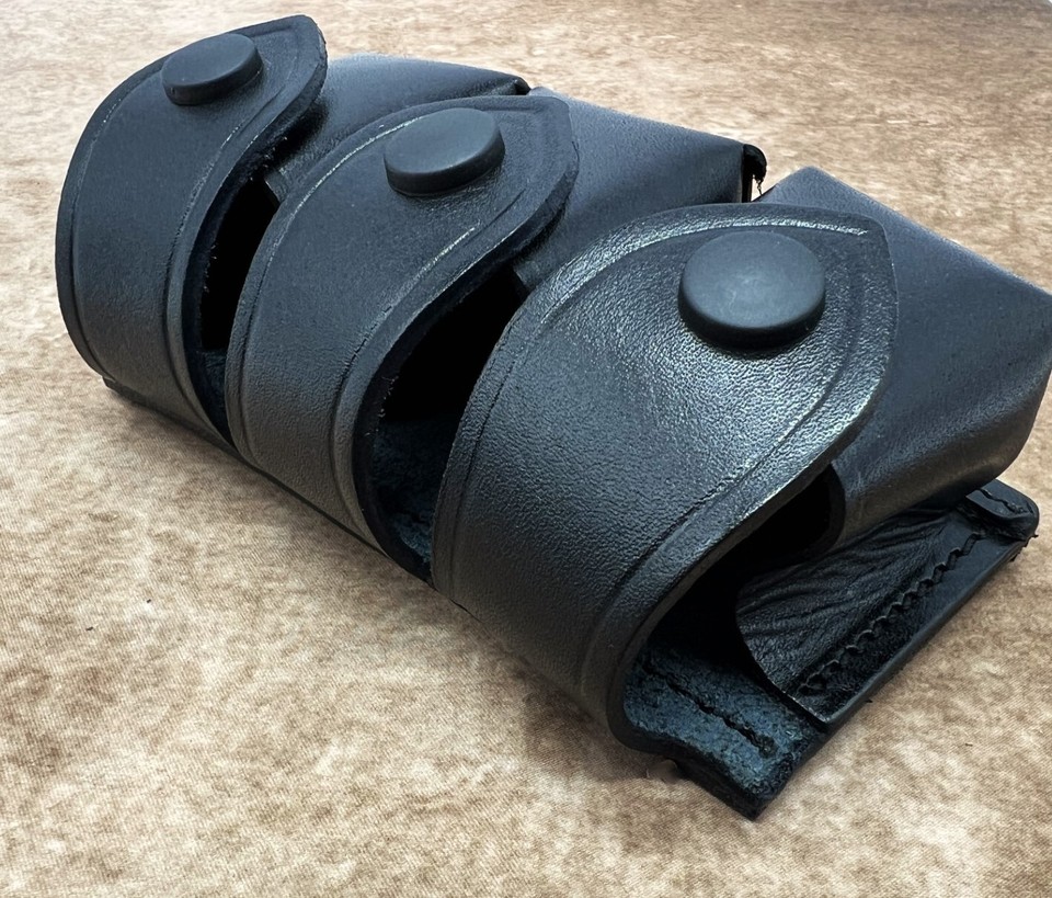 Brown or Black Leather Triple Speedloader Pouch for Belts - CHOOSE | eBay