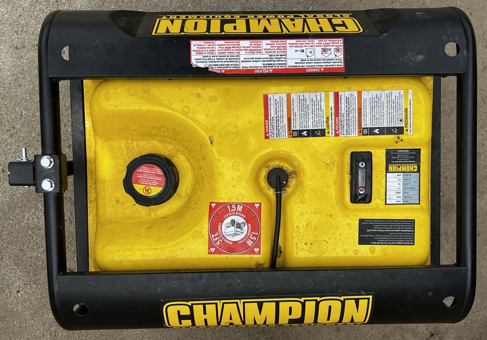 Champion Portable Generator. Model 46539 | eBay