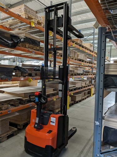 2022 BT (TOYOTA) SWE120L 1200kg ELECTRIC PALLET STACKER FORKLIFT 16hrs ...