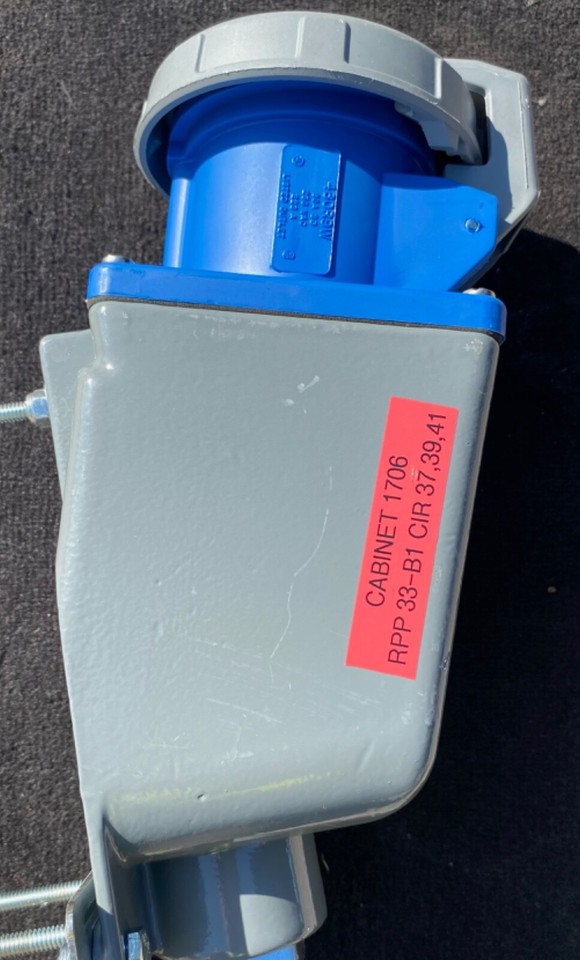 Hubbell 460R9W Pin & Sleeve Receptacle And Box BB60N 3Pole 4Wire 60A ...