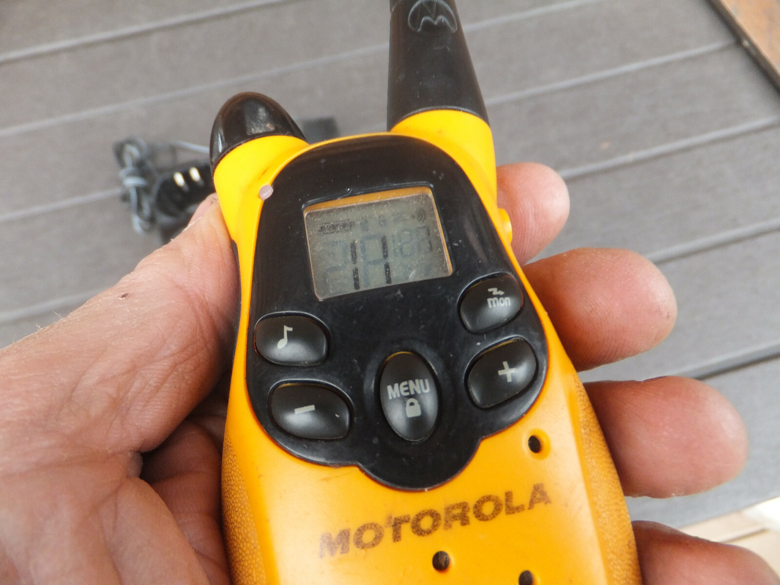 2 Yellow Motorola FRS Transceiver Radios With Base Charger - Works Well ...
